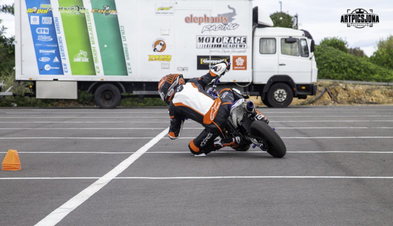 Introductory course to Pit Bikes – Circuito Yepes Motor