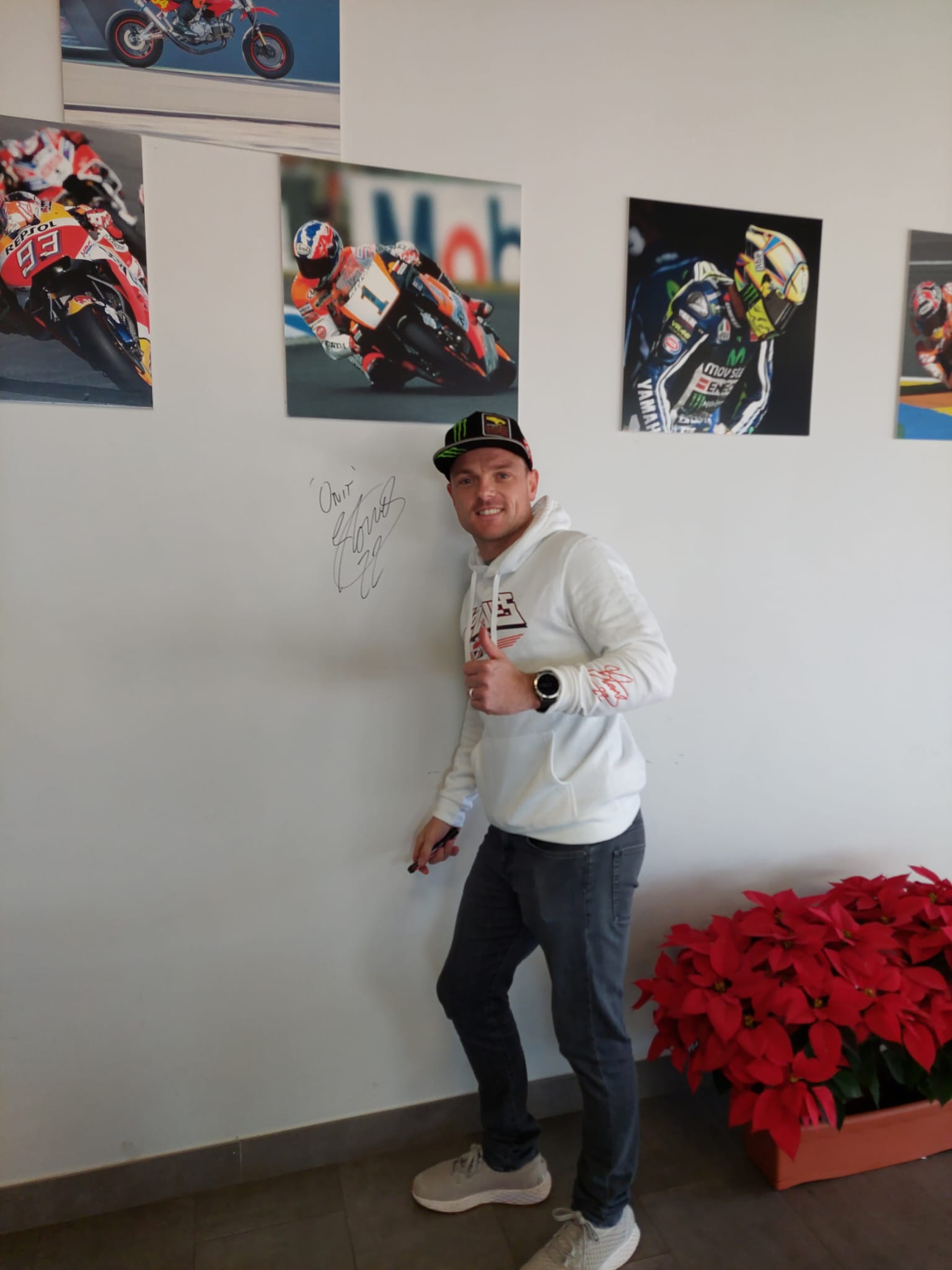 Sam Lowes, Moto2 rider visits our facilities. – Circuito Yepes Motor